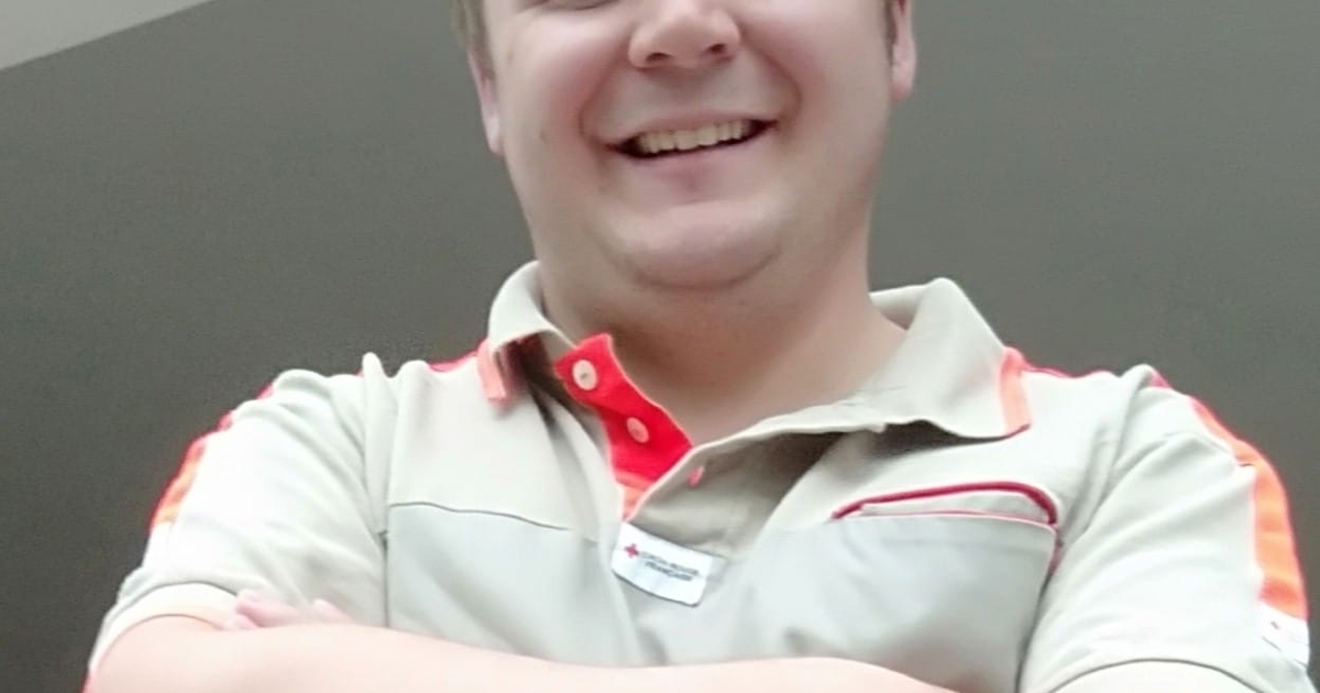 Alexandre (Montreal), SERVEUR - COMMIS - RUNNER — HotellerieJobs