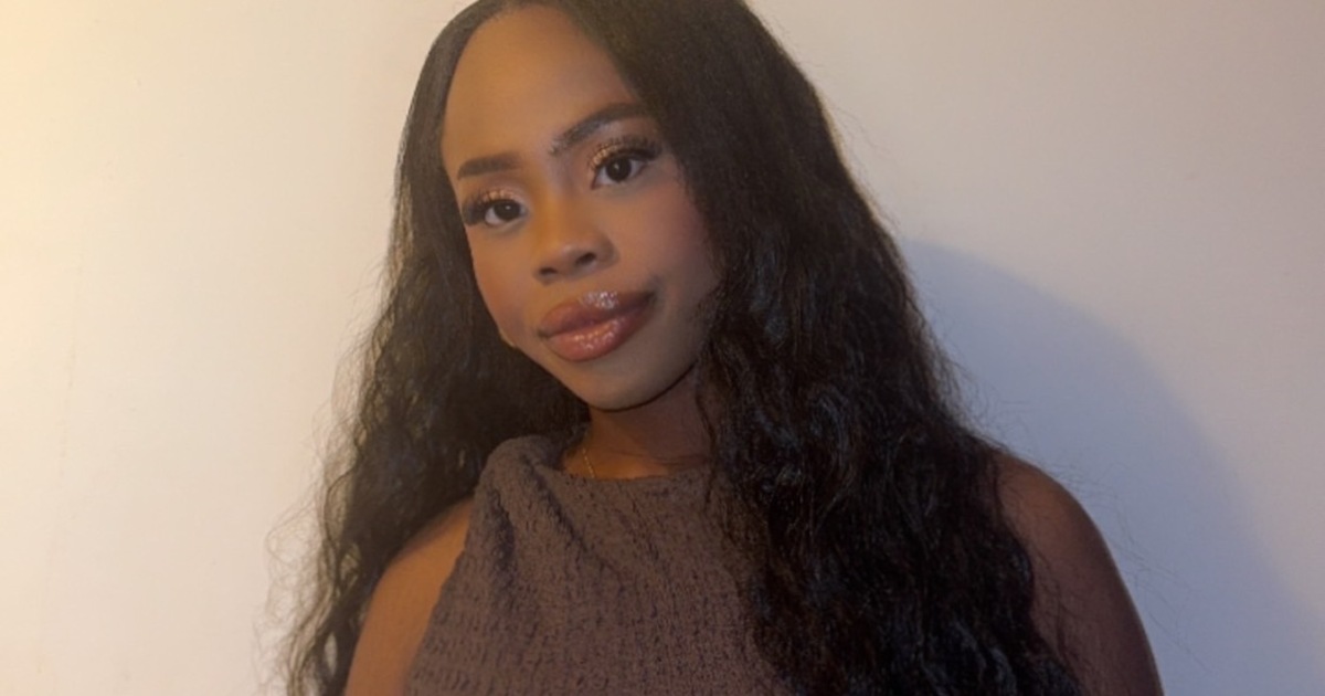 Mary (Montreal), Receptionist/administrative assistant — HotellerieJobs